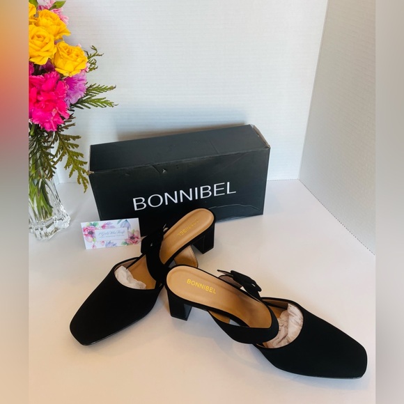 Bonnibel | Shoes | Bonnibel Stack Heel Slip On Faux Suede Closed Toe ...